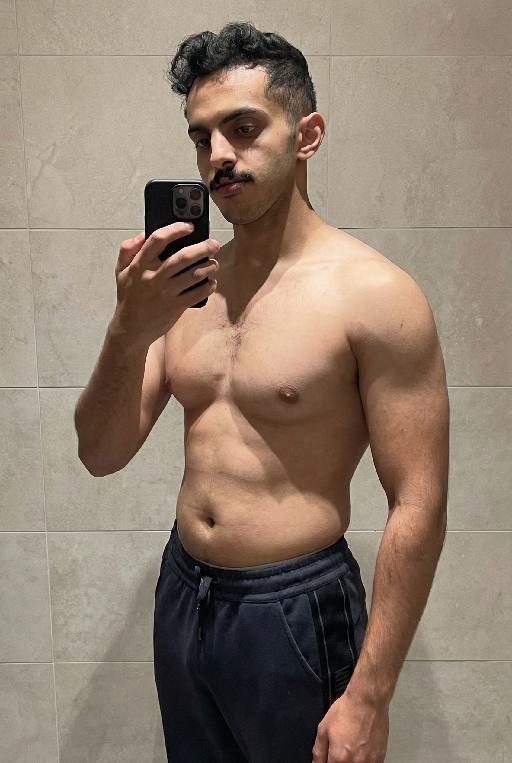 AI-Generated Ultra-Realistic Photorealistic iPhone-Style Images with ...